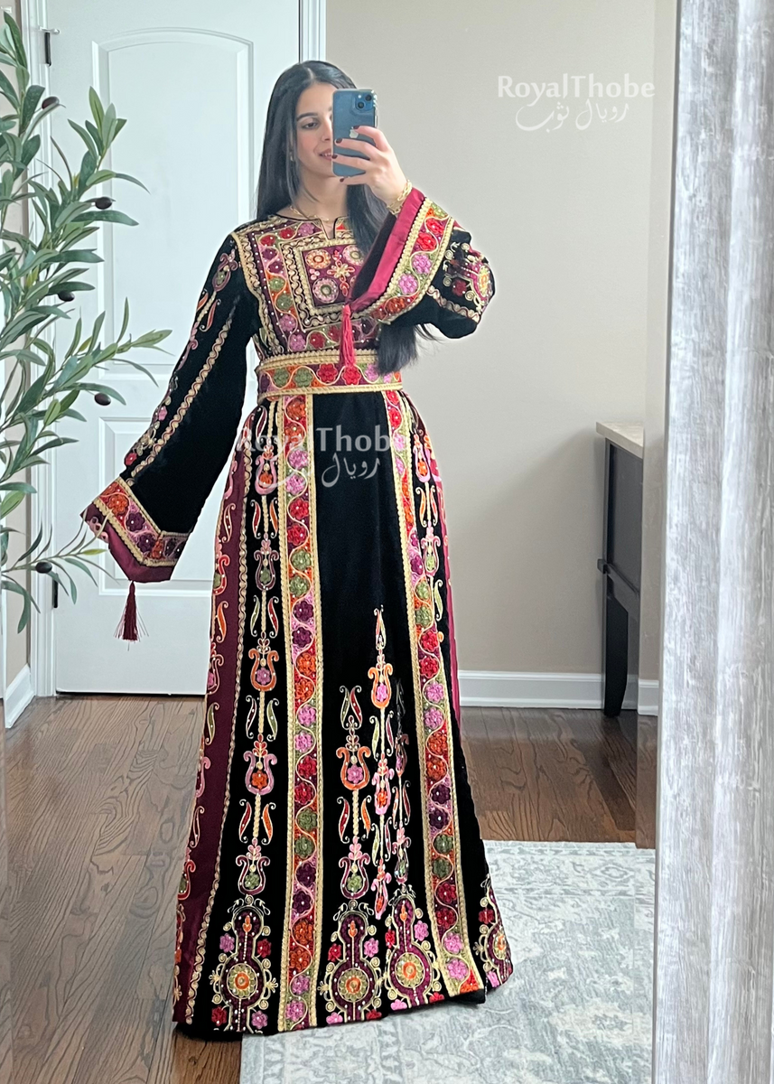 Velvet Black Maleka Long Full Embroidered Thobe With Red Reversible Sa